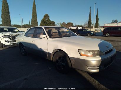 1996 LEXUS ES 300 for Auction - IAA