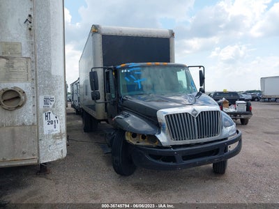2005 INTERNATIONAL 4000 4400 for Auction - IAA