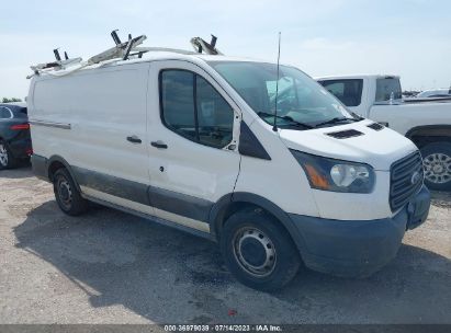 VIN: 1FTYE1YM2GKB52104 | FORD TRANSIT CARGO VAN 2016 historia del auto ...