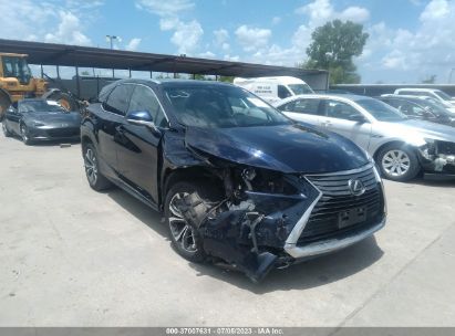 VIN: 2T2ZZMCA0HC049995 | LEXUS RX 2017 historia del auto - Stat.vin