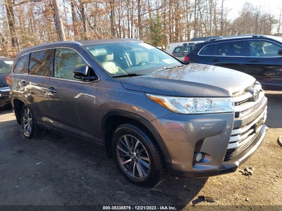 VIN: 5TDJZRFH6JS528085 | TOYOTA HIGHLANDER 2018 car history - Stat.vin