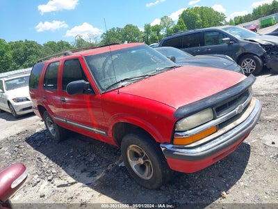 VIN: 1GNCS13W812151985 | CHEVROLET BLAZER 2001 car history - Stat.vin