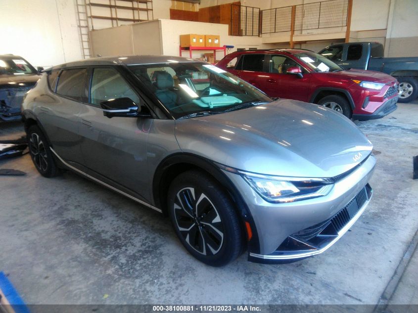 2022 Kia EV6 at OR - Woodburn, IAAI lot 38100881 | CarsFromWest