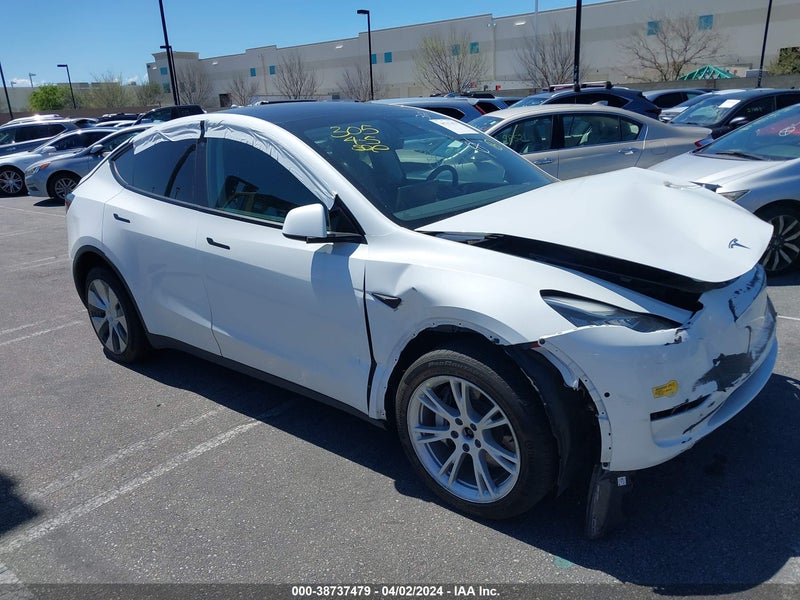 2022 Tesla Model Y at CA - Perris, IAAI lot 38737479 | CarsFromWest