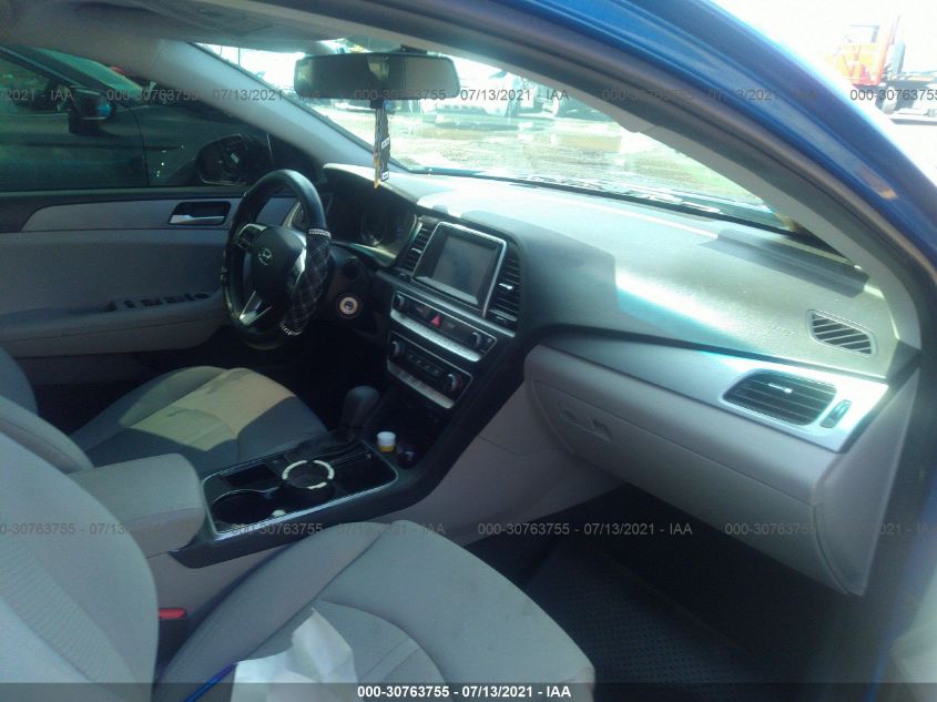 2018 Hyundai SONATA | VIN: 5NPE24AF5JH650442 | America Motors