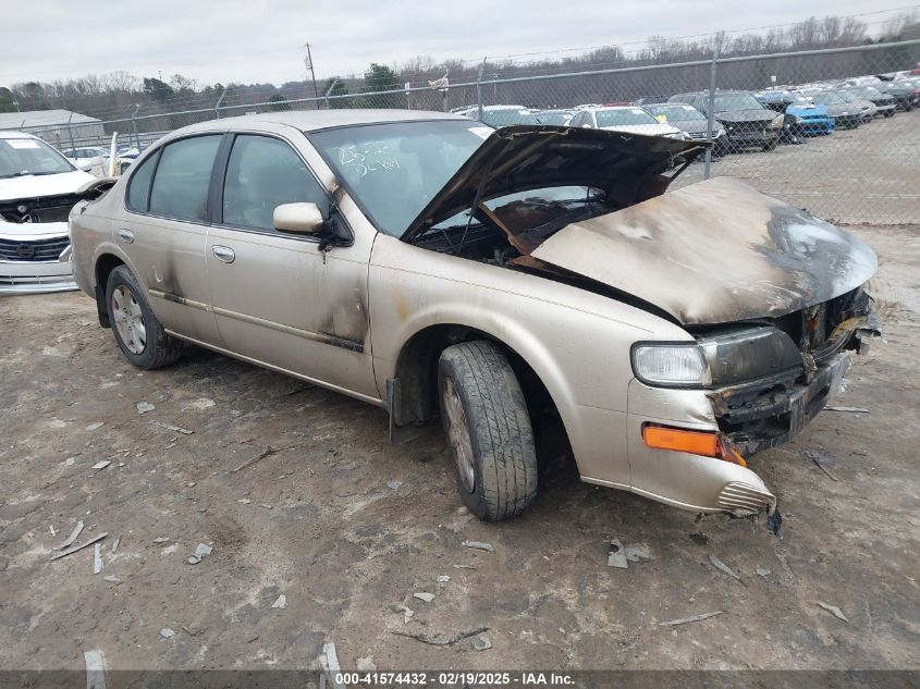 1995 NISSAN MAXIMA | SEDAN