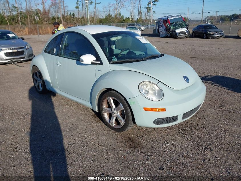 2010 VOLKSWAGEN BEETLE | HATCHBACK