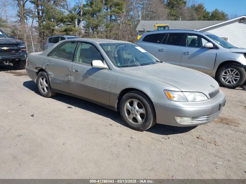 1998 LEXUS ES | SEDAN