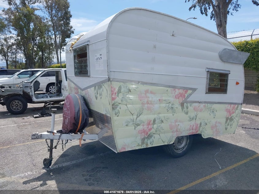 1970 OTHER SHASTA COMPACT