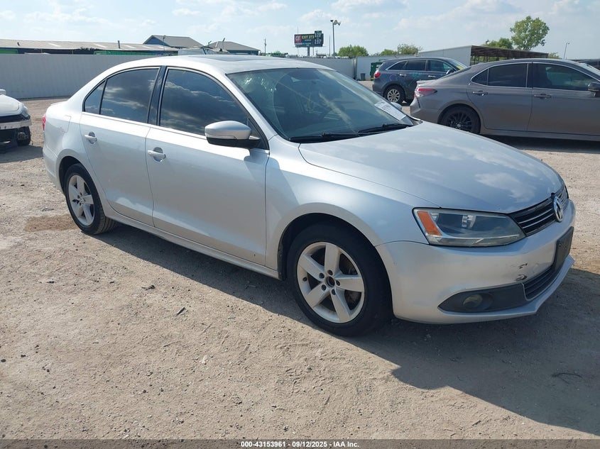 Buy Volkswagen Jetta 2012 3VWLL7AJ8CM405042 from USA Auctions