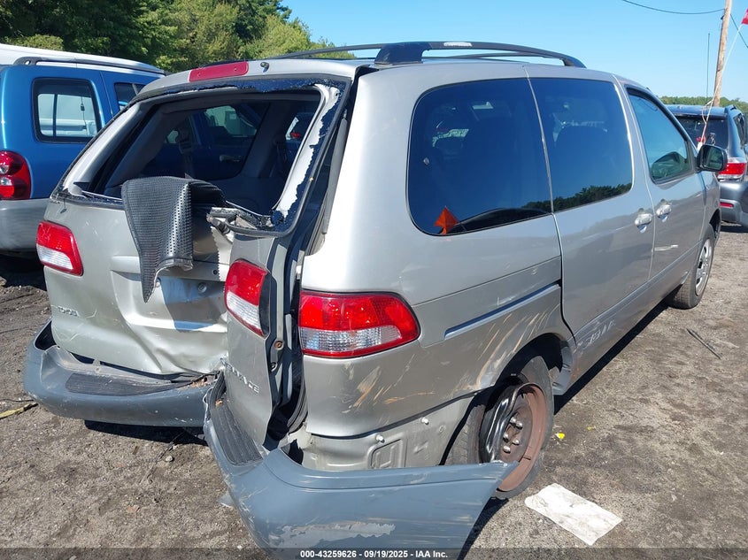 2003 TOYOTA SIENNA | VAN