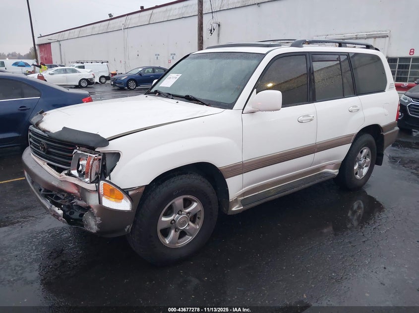 2000 TOYOTA LAND CRUISER | SPORT UTILITY VEHICLE