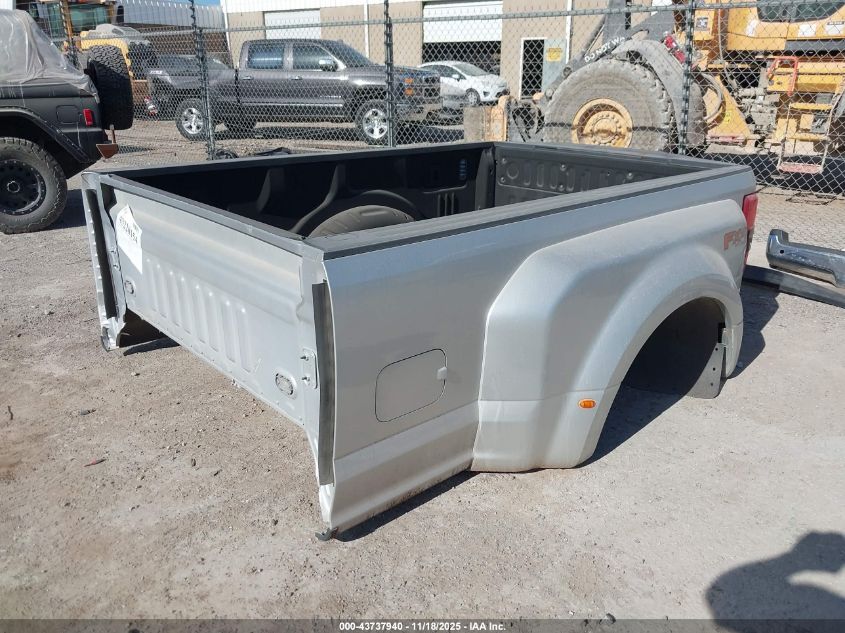 1900 OTHER IRON HORSE AIR TANK