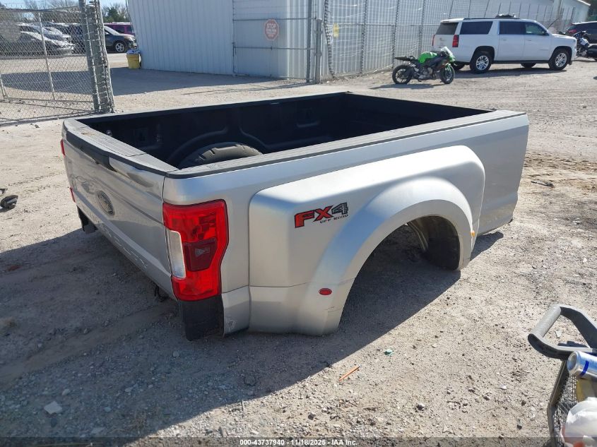 1900 OTHER IRON HORSE AIR TANK