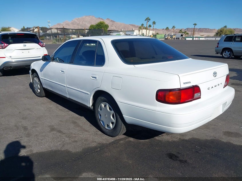 1995 TOYOTA CAMRY | SEDAN