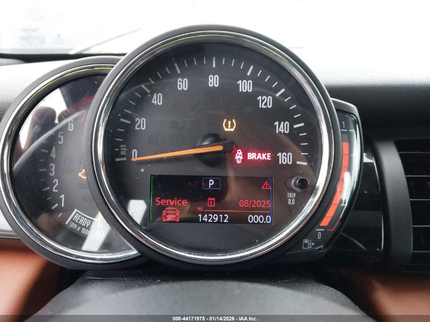 2018 Mini Hardtop Cooper WMWXU1C5XJ2F79763 from the USA