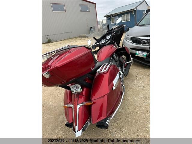 2013 VICTORY VICTORY CROSS COUNTRY TOUR | SPORT_BIKE