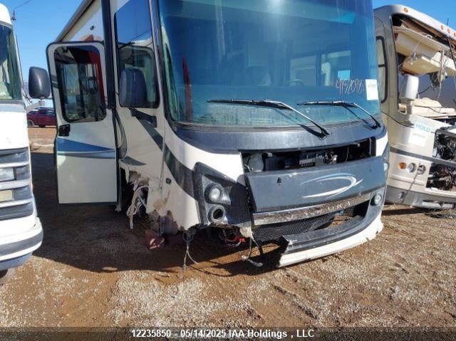 2021 FORD FORD F53 | 1F65F5DN5M0A09177