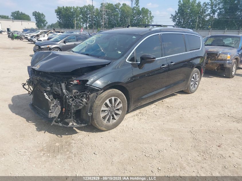 2021 CHRYSLER PACIFICA | VAN